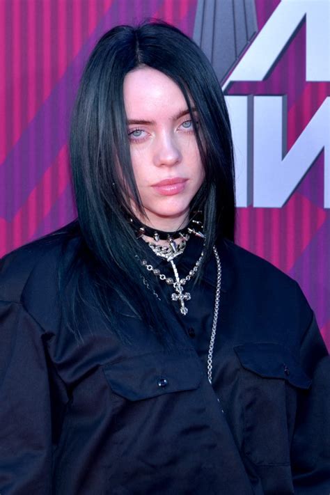 Billie Eilish And Lovely Khi Trầm Cảm Biểu Hiện Qua Âm Nhạc Trường