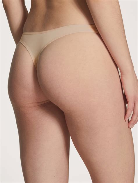 string vs thong what is the difference