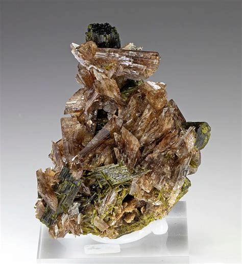 Axinite Properties Formation Occurrence Geology Science