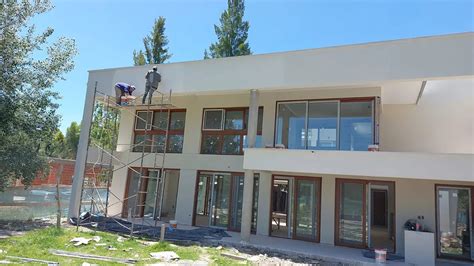 El precio de los materiales aunque los costos suben por la inflación sigue conviniendo