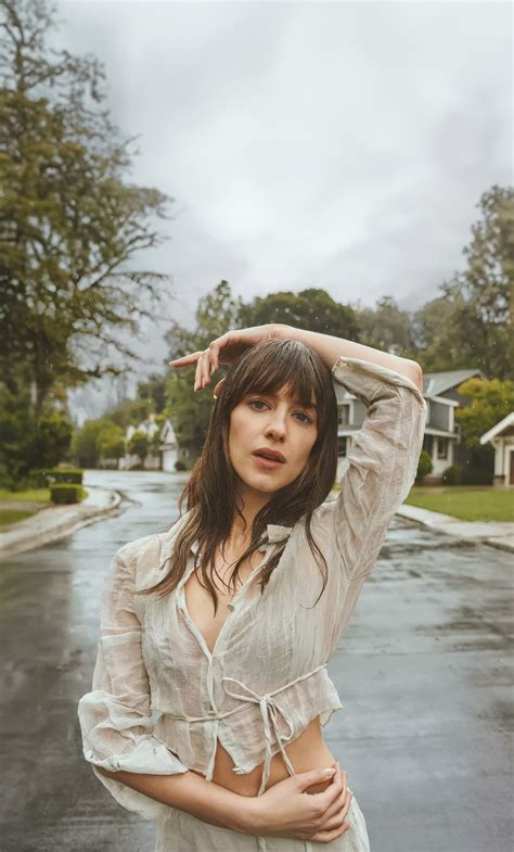 X Daisy Edgar Jones Entertainment Weekly IPhone HD K Wallpapers Images Backgrounds