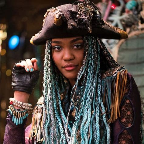 Descendants On Instagram Double Tap If You Can T Wait To See Uma In Descendants