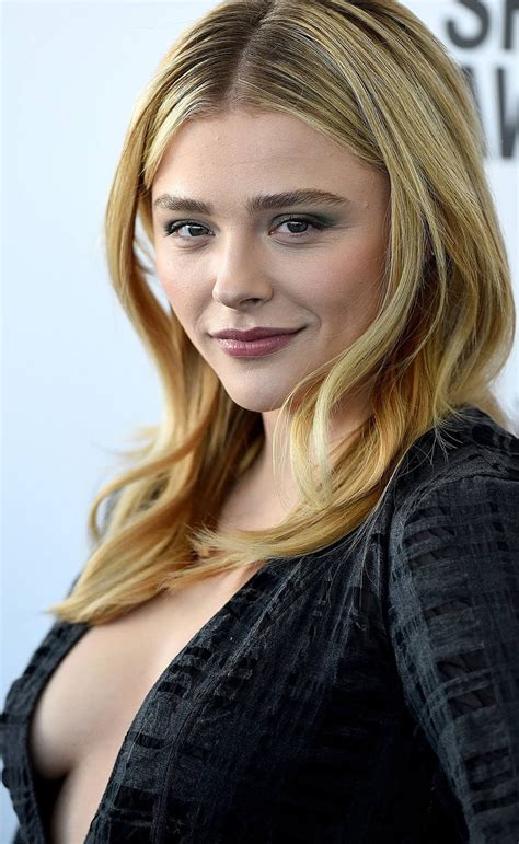 Chloë Grace Moretz Rcelebswithpetitetits