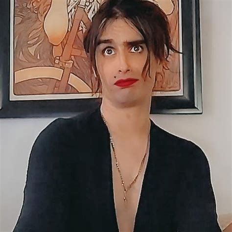 I Dont Know Whats Wrong With Me Randrogynoushotties