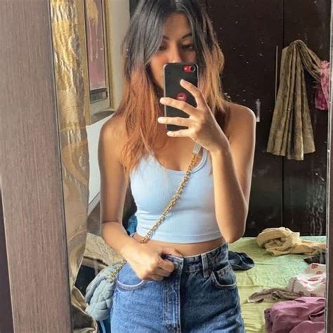 Rishika (@rishika_dp) • Threads, Say more