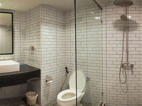 Deluxe Modern Room Twin Bed