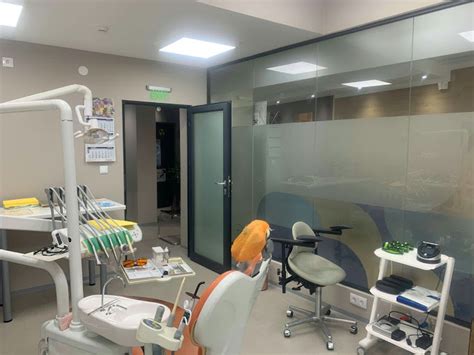 Д р Десислава Божилова Зъболекар Стоматолог София Супердок