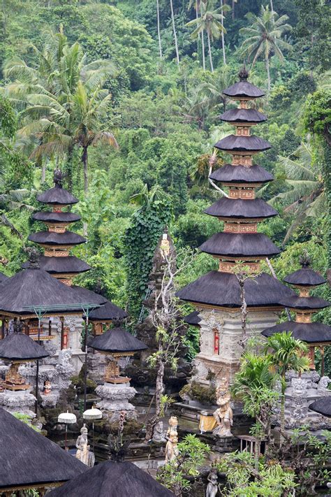 Premium Photo Traditional Hindu Bali Temple In Jungle Near Ubud Indonesia