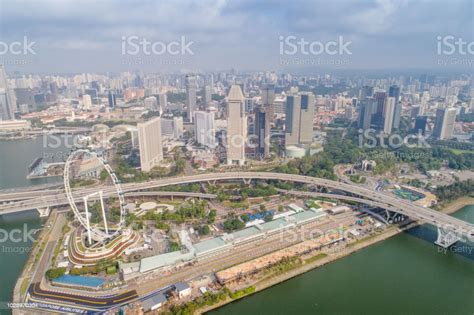 싱가포르 시내 도심 중앙에 스카이 라인의 공중 넓은 풍경 보기 가든바이더베이에 대한 스톡 사진 및 기타 이미지 가든바이더베이 거리 건축 Istock