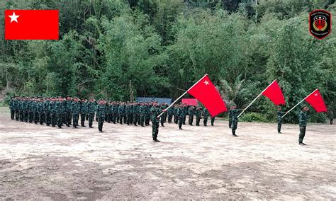 သရက်ချောင်းတွင် Knla နှင့် Pdf အချင်းချင်းပစ်ခတ်မှု Pdf ရဲဘော်နှစ