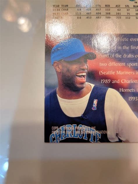 1995 Skybox Scott Burrell Hobbies And Toys Memorabilia And Collectibles