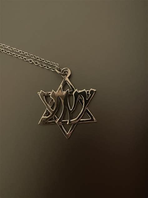 Can Anyone Help Me Decipher What This Says If Anything At All Neither Me Nor My Friend Can