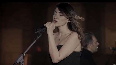 ایران زن خواننده به دلیل اجرای بدون حجاب دستگیر شد Dw ۱۴۰۳ ۹ ۲۵