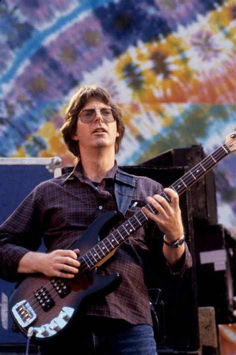 30 Amazing Photos Of A Young Phil Lesh Bassist Of The Grateful Dead