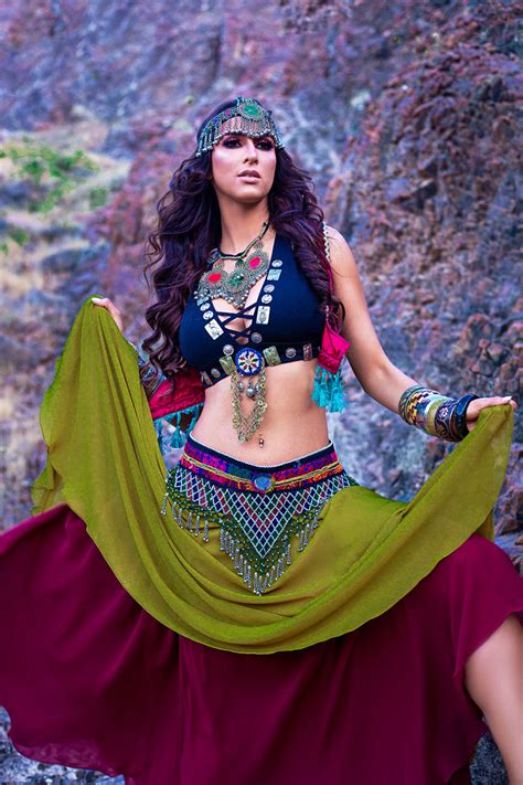 Juliana Belly Dancer