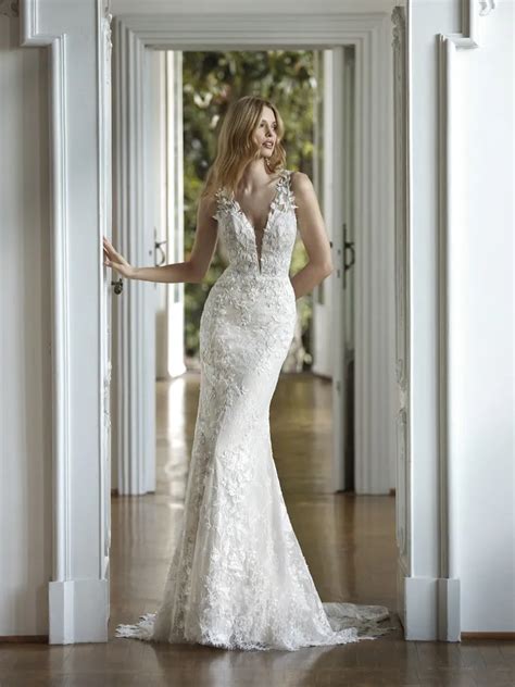 Dagda Jenny And Gerrys Bridal Centre