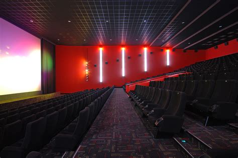 Alexanderplatz Kino Cubix Kino Infos Quomzr
