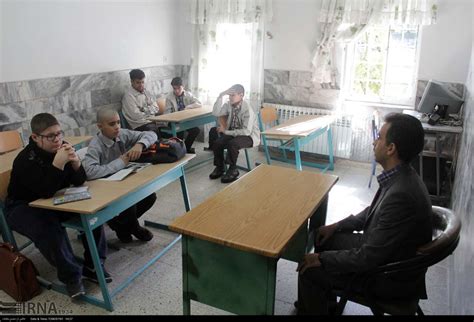 ۲۵۷ دانش آموز نابینا و کم بینا در لرستان مشغول به تحصیل هستند ایرنا