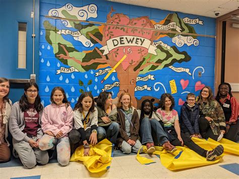 A Class Graduation T Mural Unveiled At Dewey School Evanston