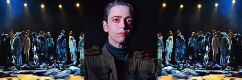 Mutter Courage Im Maxim Gorki Theater