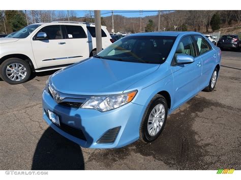 2014 Clearwater Blue Metallic Toyota Camry Le 125710773 Photo 3