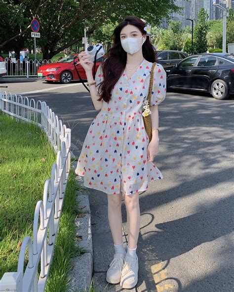러블리 하트 원피스 V 브이 넥 벌룬 퍼프 소매 반팔 소매 봄 여름 단추 여밈 버튼 하트 무늬 컬러 도트 땡땡이 A 라인