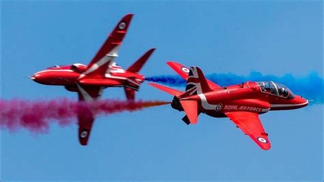 Raf Red Arrows Formation Aerobatic Display Flight At Afw Airshow