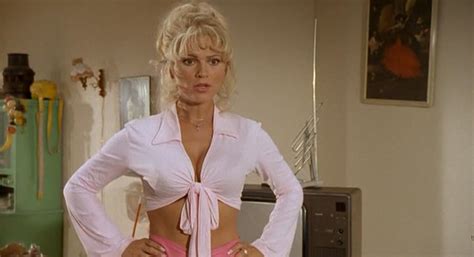 Nude Video Celebs Tatjana Simic Sexy Flodder S04 05 1998