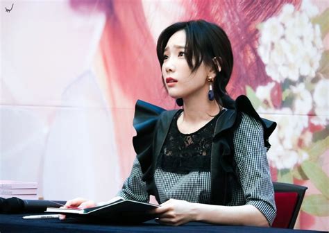 소시 윤아와 Ses 바다 유진 유노윤호 대기실 셀카 Mlbpark 소시 윤아와 Ses 바다 유진 유노윤호 대기실 셀카 Mlbpark