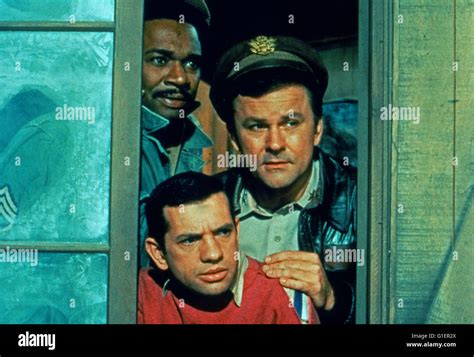 Hogans Heroes Aka Ein Käfig Voller Helden Aka Stacheldraht Und