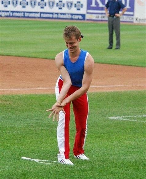World Amazing Photos Daniel Browning Smith Worlds Most Flexible Man