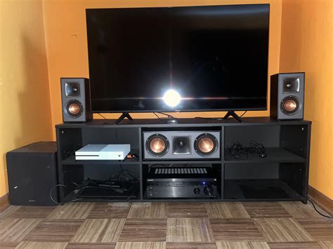 Budget Home Theater System How To Turn Your Living Room Into A Home