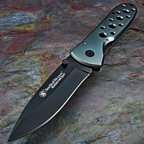 Smith And Wesson Extreme Ops Tactical Everyday Carry Folding Pocket Edc