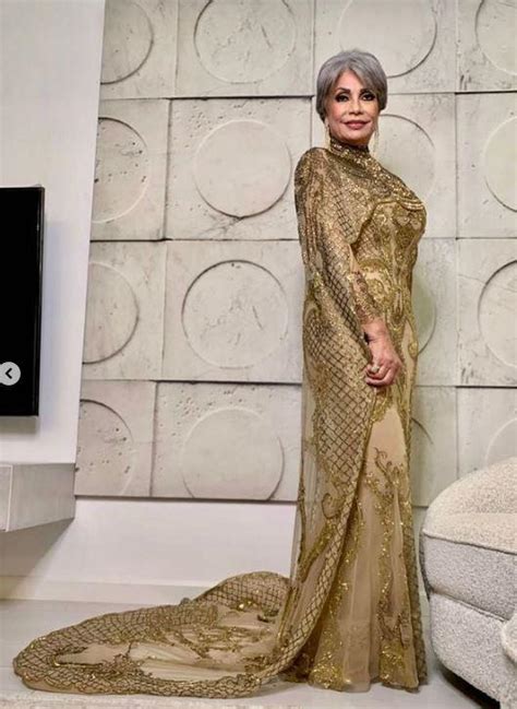 سوسن بدر تنشر صورا من افتتاح القاهرة السينمائي والجمهور يعلق مصراوى