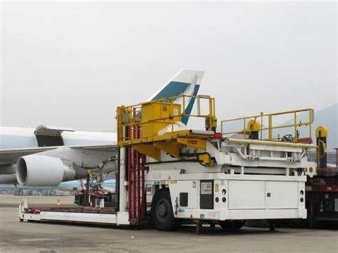 Aeromotive Ground Support Inc • Advantages Of Using Fmc Cargo Loaders