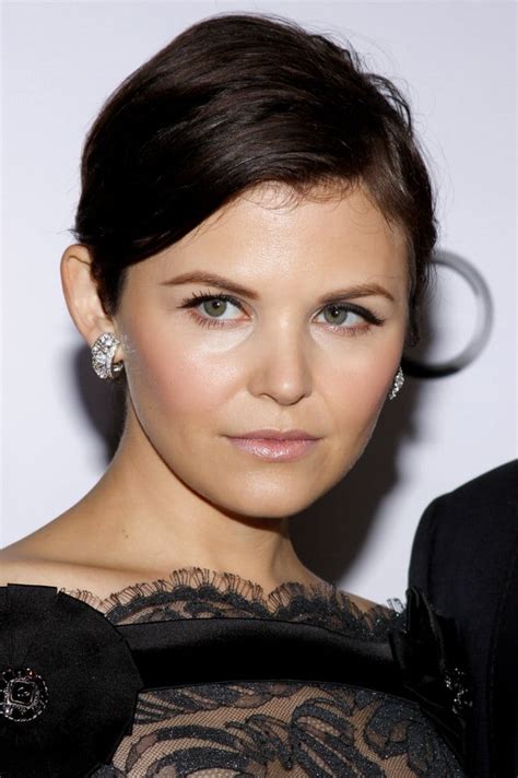 Famousnamespedia All About Ginnifer Goodwin