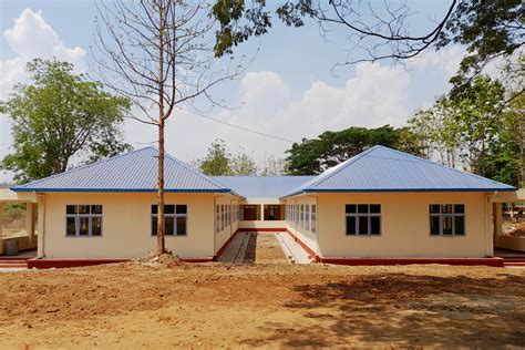 ကျောက်ပန်းတောင်းမြို့နယ် လက်ပံပျားကျေးရွာ အခြေခံအထက်တန်းကျောင်းတွင် တ