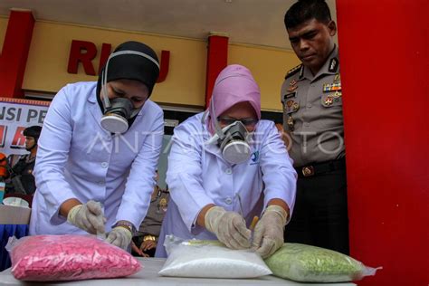 DestrucciÓn De Elementos De Prueba De Drogas Antara Foto