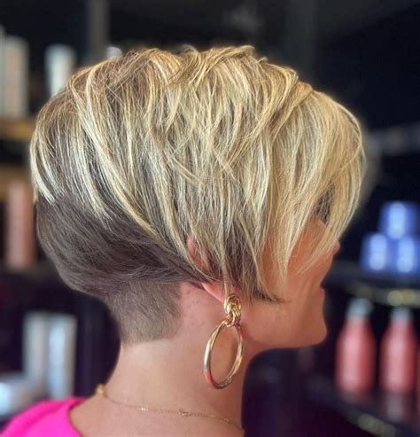Effortless Has Never Looked Better These Messy Pixie Cuts Are Proof