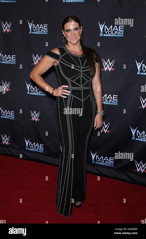 Stephanie Mcmahon Young Fotos Und Bildmaterial In Hoher Auflösung Alamy