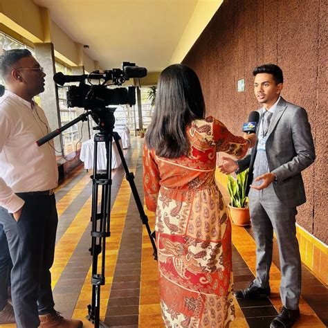 Leadership Modelparliament Uom Rownakh Padaruth 10 Comments