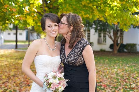 Mother Of The Bride Gives Her Babe A Kiss Winston Salem Wedding Photography Raleigh Nc