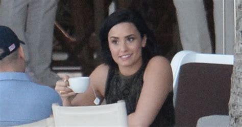Daily Celebrities Paparazzi Candid And Photoshoot Pictures Demi Lovato At Soundcheck In St