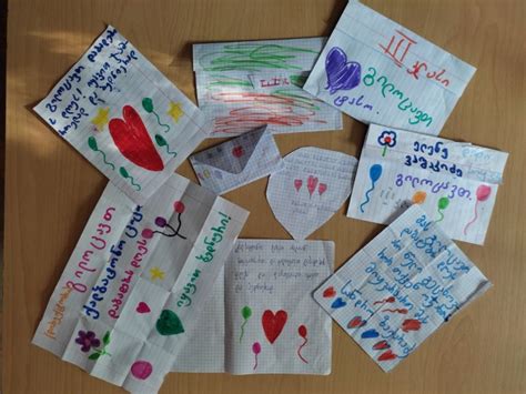 სკოლა „ივერონის“ დაწყებითი კლასების მოსწავლეებმა სკოლის დამფუძნებელს ქ ნ ციცო ჯაფარიძეს