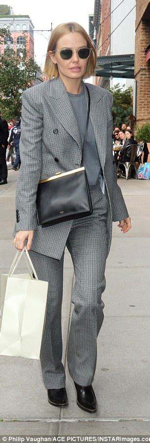 Lara Bingle Wears Another Suit Out And About In New York Daily Mail Online