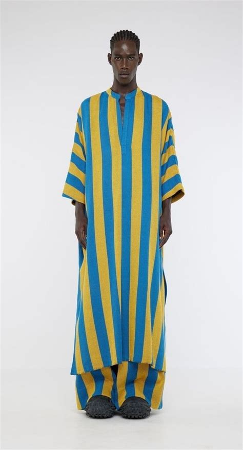 Pin By Otti Ramírez On Tunics Hats In 2025 African Dresses Men Mens