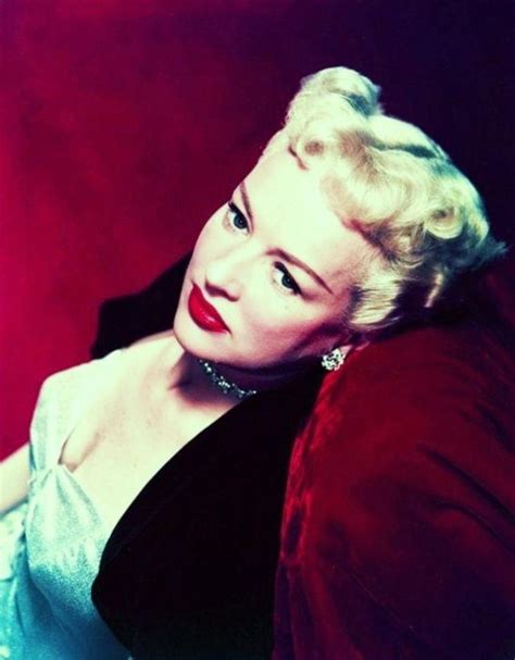 30 Stunning Color Photos Of Betty Grable In The 1940s And 1950s