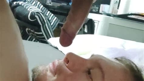 Giving Myself A Nice Light Blowjob Before I Go To Bed Free Sex Video