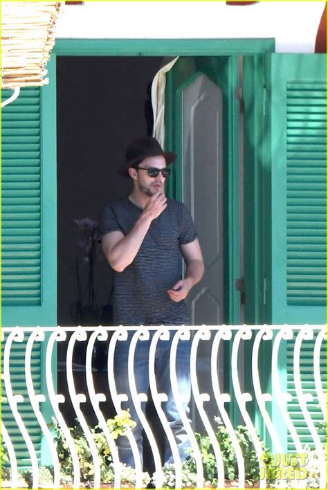Photo Nicholas Hoult Shirtless By The Pool Photo Just Jared Entertainment News