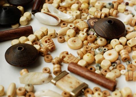 Candy Long Red Thread Strona 3